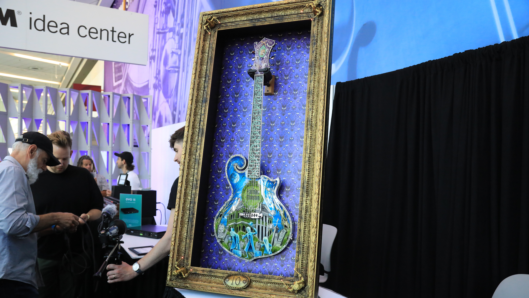 Meet Minarik Guitars and Its Jaw-Dropping Instruments | NAMM.org