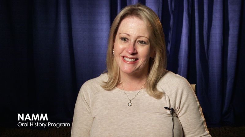 Cindy Singer | Oral Histories | NAMM.org